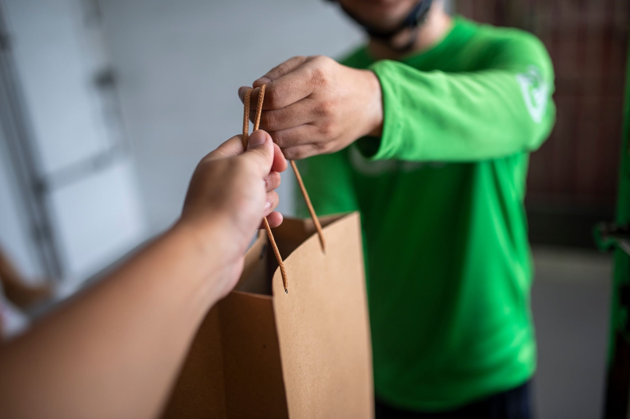 SH Express - Votre solution pour envoyer vos colis partout au Maroc